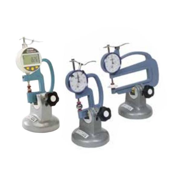 ■特徴 保持角度の調整が容易にできます。 ■用途 シックネスゲージ専用の取付スタンドです。 ■仕様 ホルダースタンド ■注意 別途運賃    【重量】 850G 【入数】 1個 【原産国】 日本製 FM18