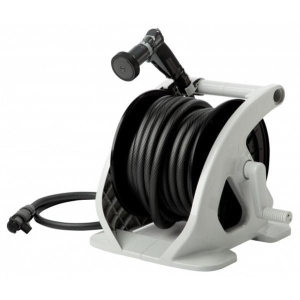 内径15mmのホースを使用しているので、内径12mmホースよりも流量たっぷり使用できるホースリールです 用途 ・一般家庭での屋外散水用品 ・洗車や清掃で流量が気になる方に ホース内径15mmの大流量タイプホースリールです ホース全長(m):...