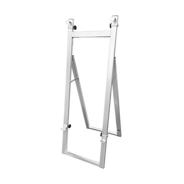 ■特徴 アルミニューイーゼルは、木製とは違い、軽くて丈夫です。 軽量パネル用のスタンドです。 一体型ホルダーで、上下に動かし調節するだけで簡単にセットできます。 総アルミ製なので軽く、丈夫でサビにも強いアルマイト仕上です。 ■仕様 屋外用 ...