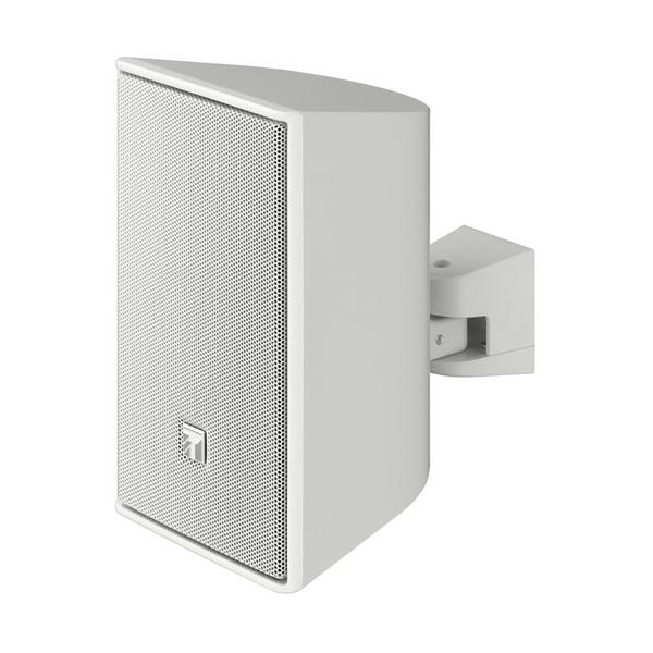 ■特徴 高品質のサウンドで、BGM・アナウンス等の幅広いシーンにマッチするコンパクトなフルレンジスピーカーです。 付属の取付金具は、壁/天井どちらへの設置にも対応し、上下左右に調整が可能です。 ■仕様 定格入力:15W 定格インピーダンス:...