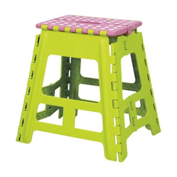 ■特徴 1台あると非常に便利な折りたたみ踏台です。 ■用途 踏み台としてはもちろん、ディスプレイ台や簡易チェアに。 ■材質 ポリプロピレン    【重量】 1KG 【入数】 1台 【原産国】 中国製 6300052324
