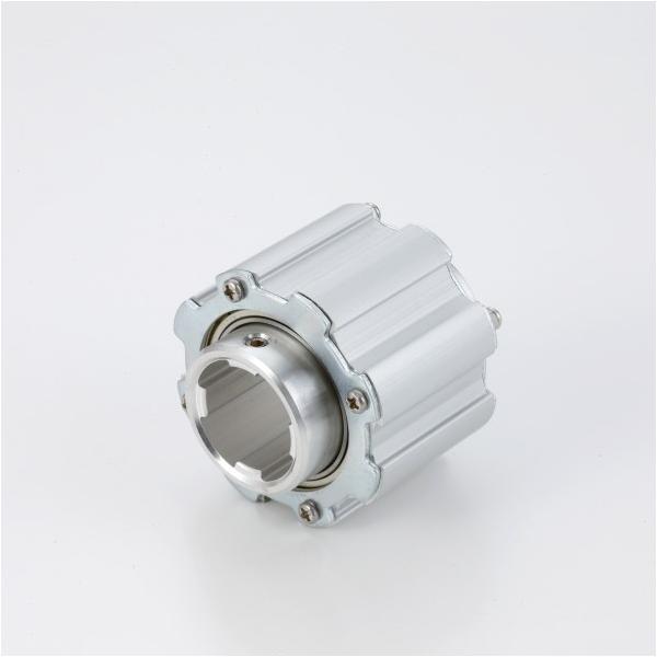 ベアリングにより、遊びが少なくスムーズな回転が可能になります。    材質:アルミニウム 質量(g):240   【入数】 1個 ARU28A