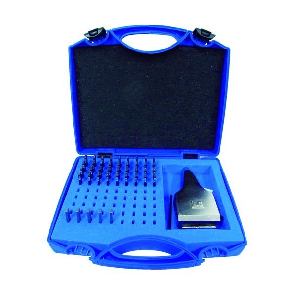 ■特徴 文字組みかえはワンタッチで、従来にくらべて約1/10の所要時間でできます。 同一のホルダで、1.5〜6.0mmまでの文字が打刻できます。 ホルダ刻印の精度が高いため、文字のガタツキがありません。 耐久性に優れ、どんな材質にも刻印でき...