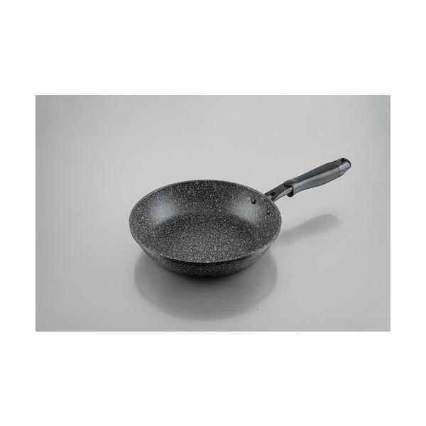 ■特徴 内面はこびりつきにくく、耐摩耗性に優れたダイキン工業設計「シルクウェアEK」ダブルマーブルコーティングです。 本体はフチ付で変形しにくい軽量タイプです。 ガス火はもちろんIHクッキングヒーターに使用できます。 耐摩耗試験50万回クリ...