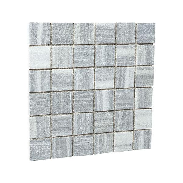 天然石の温もりがあふれる色模様。天然石の質感と色の濃淡を活かしたクレモナモザイク。塀や壁のアクセントとしてデザインパターンが広がります。存在感がありながら、あらゆる空間に溶け込みます。 特性:石の種類により、それぞれ異なった仕上げが施してあ...