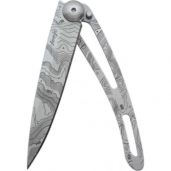 ●独自デザインのユニークナイフ。 ●超軽量のステンレススチールポケットナイフ。 【特徴】 ●チタンコーティング仕上げ・ライナーロックシステム・片刃ブレード・ベルトクリップ。 ●Deejoは元々はbaladeoナイフのひとつのラインナップとし...