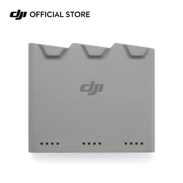DJI Mini 5 Pro 2WAY充電ハブバッテリーを充電ハブにセットすることで、外部デバイスを急速充電したり、必要に応じて残りの電力を1本のバッテリーに移すことができます。※画像はイメージです。※バッテリー本体は、付属していません。「...