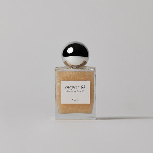 [ブランド]Aiam（アイアム）[カテゴリ]ボディオイル[内 容 量]50mL魅惑的な煌めき、贅沢な香り纏う肌へ。シルクのようにとろけるテクスチャーが肌に素早くなじみ、奥行きのある上品なゴールドラメ＆パールが輝く艶やかな肌を演出。
