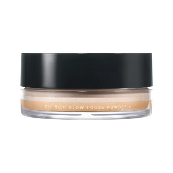 [ブランド]スック[カテゴリ]パウダー [内 容 量]15g（パフ1枚付）その名の通りオイルを高配合した、パウダーとは思えないほどの濡れたような艶を与える、SUQQUならではのルース パウダーが、さらに透明感のある豊かな輝きを纏い、登場。配...