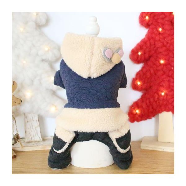 とても可愛いモコモコしたフード付ロンパース。ウエスト部分の生地も柄が入っておしゃれ。大きなボア付ポケットも激カワです。裏起毛であたたかく、秋冬のさまざまなシチュエーションにぴったりのお洋服です。外出先でもこんなオシャレな服を着せると、注目を...