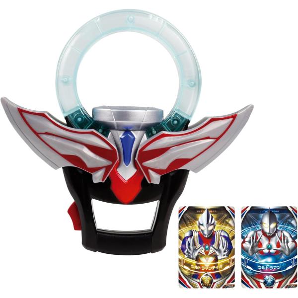 コンパクトな変身アイテムの新シリーズ「サウンドウルトラなりきり」より「オーブリング」が登場！「音」と「ギミック」でなりきり遊びが楽しめます。トリガーを押すと、ウイングが開きスペシウムゼペリオンの変身音が鳴ります。ウルトラフュージョンカードデ...