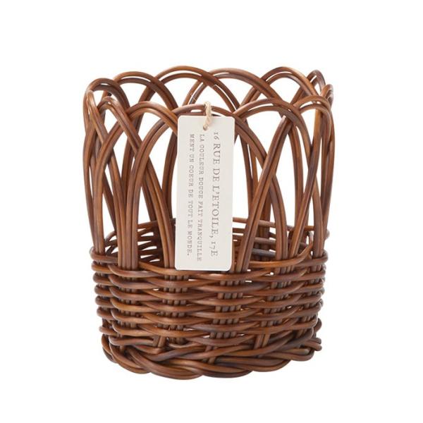 ●完全防水のフラワーバスケット　ウォータープルーフなので、安心してお水をかけられます。●ナチュラルな雰囲気で、お花がさらに映えます。●お花をバスケットに、そのままギフトとしても。【仕様】サイズ：120mm×120mm×120mmカラー：ブラウン