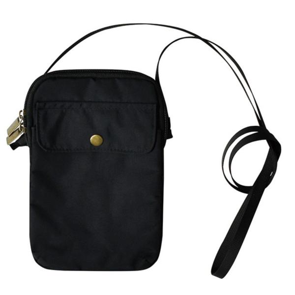 ●グログランナイロン生地/内側にポケット付きスマホやカード、カギなど必要最小限の持ち物をまとめられるシンプルなミニポシェット...