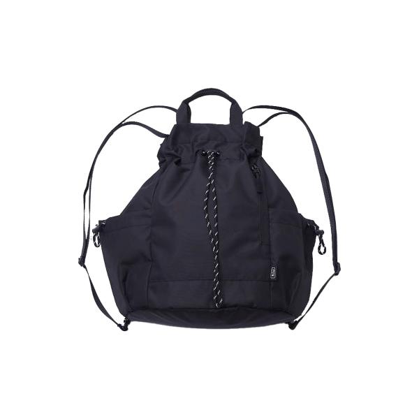 ●■容量11L/耐荷重2kg●■リュック/トート/ショルダー の3WAY仕様●■両サイドドロストポケット●■前面には独立したファスナーポケット●■サイドファスナー付きで内側にアクセス可能【巾着型のシルエットが可愛い、マルチウェイに使用可能な...