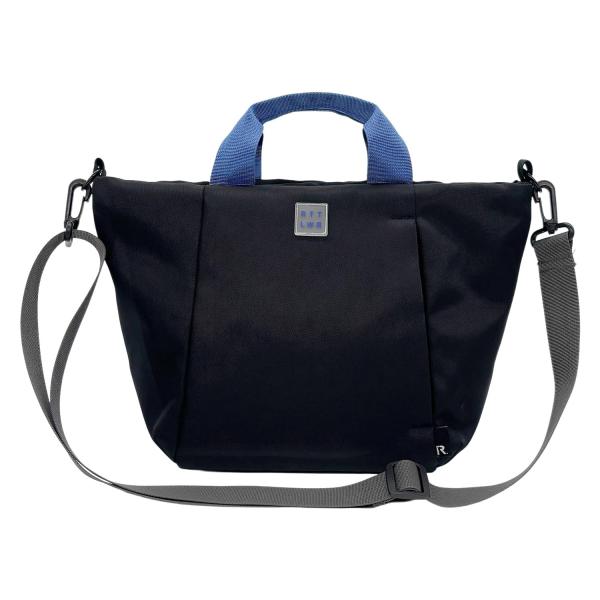 ●ツイル生地にはっ水加工を施した、軽量で使い勝手の良いトートバッグ「デリ」です。●持ち手と本体生地のコンビネーションが美しいカラーリングで、持つだけで気分を明るくしてくれます 。●斜めにカットされた生地のハギの境目にルーポケットを配置し、全...