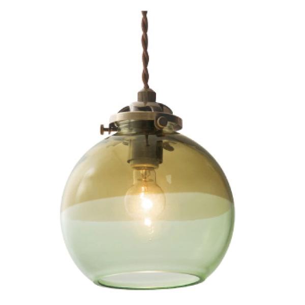 ●ブランド:INTERFORM INC.●色:グリーン●材質:ガラス スチール●スタイル:カジュアル モダン シンプル ナチュラル レトロ ポップ 北欧●照明器具の形状:ペンダント●【商品の概要】 コロンと丸いガラスセードが愛らしいカラフル...