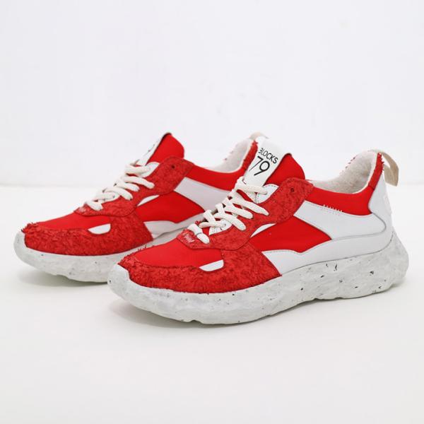 商品説明イタリアの人気スニーカーブランド【BLOCKS79】オリンピックアスリートのシューズからインスパイアされ誕生した「COBI」シリーズ。コーディネートの主役にも差し色にも活躍するハイクオリティなローカットスニーカー。アッパーは起毛した...