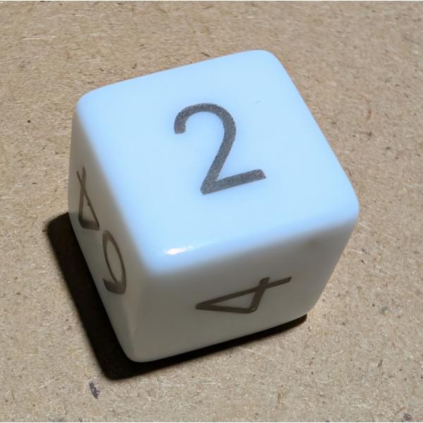 バックギャモン用のサイコロです。サイズ／約20mm