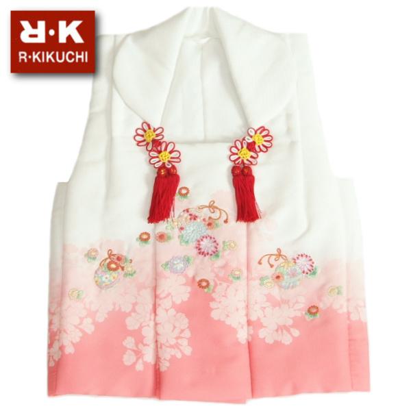 【送料無料】清潔感ある白地色を基調に裾をピンク色で染め分けしたリョウコキクチRKブランドの被布コートの単品です。染め分けのピンク色は可愛らしい明るめのピンク色になります。前身頃には牡丹菊や鈴の刺繍があしらってありシンプルなデザインながら豪華...