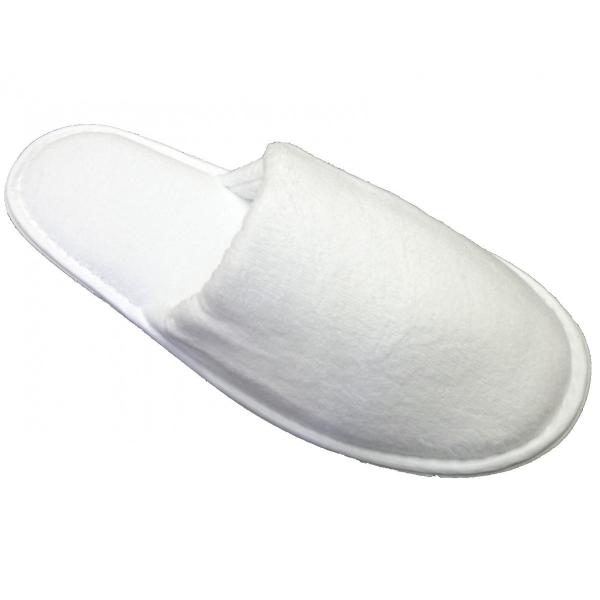 材質：　生地部分：高級シャーリングタオル地・・外ふち：綿・・底部：EVA、底厚（スポンジ付き）：約13mm 色：　白 使い捨てタイプ、一足ずつビニール袋入り Mタイプ：重量：約90ｇ/足、サイズ目安：23.5~26.5cm、縦27.5cm×...