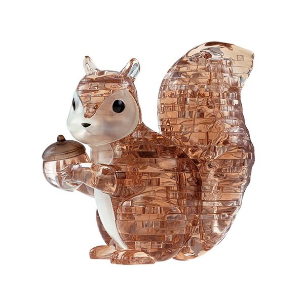 ●品番:50295●入数:１個●このパズルは透明のピースを組み上げる立体ジグソーパズルです。●完成すると、クリスタルのように美しく輝くインテリアとして楽しめます。●どんぐりを持ったキュートなリスが出来上がります。