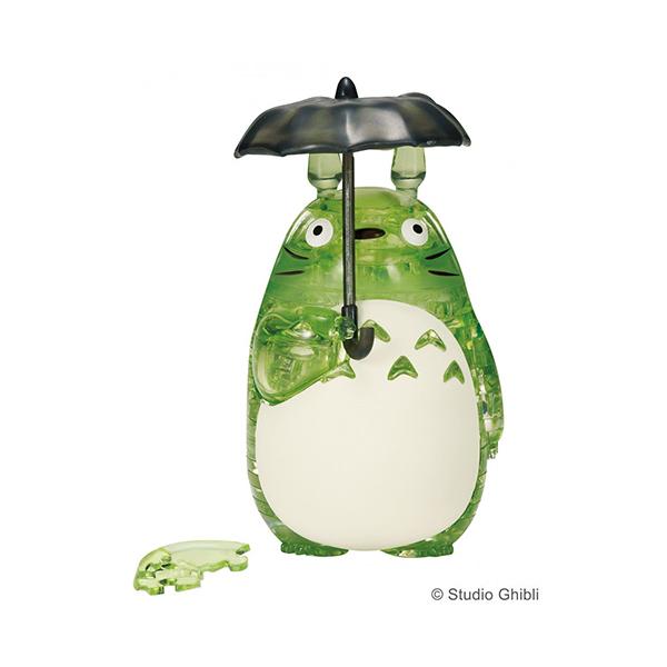 ●品番:50237●入数:１個●このパズルは透明ピースをくみ上げる立体ジグソーパズルです。●完成すると、クリスタルのように美しく輝くインテリアとして楽しめます。●世界中で有名なジブリアニメーション「となりのトトロ」から、トトロがグリーンとグ...