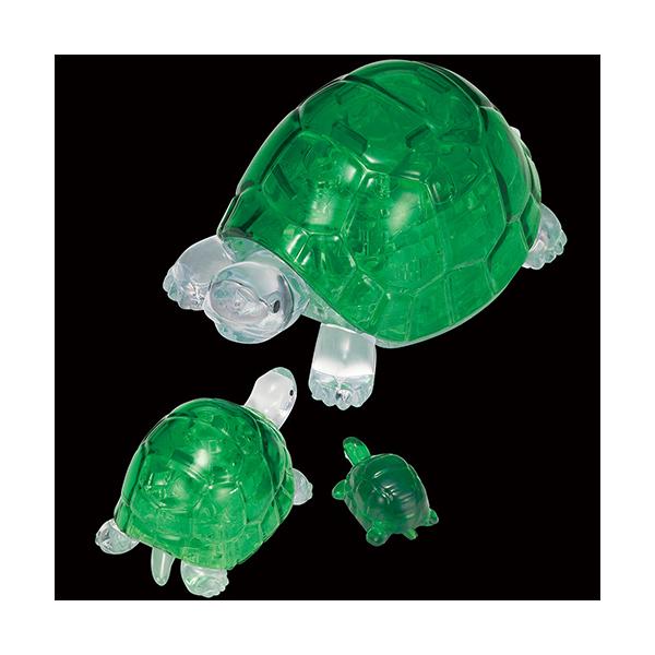 ●品番:50256●入数:１個●このパズルは透明のピースを組み上げる立体ジグソーパズルです。●完成すると、クリスタルのように美しく輝くインテリアとして楽しめます。●かわいくて縁起の良いカメの親子が出来上がります。●親カメは首と尻尾が、子カメ...