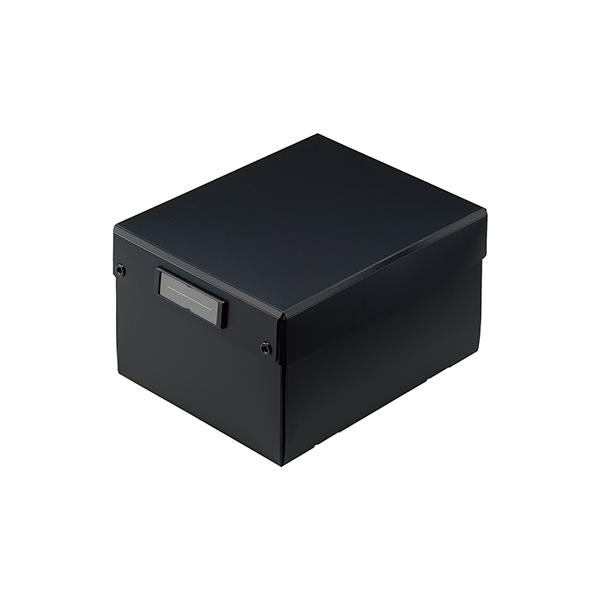 ●品番:A796-24●入数:１個●衣類や日用品、食料品などを収納できる折りたたみボックス。使わないときはコンパクトに折りたためます。●組み立て方●１．本体を開き、短辺を立ち上げ凹部を組み合わせます。●２．長辺を折り返し、凸部を穴にはめ込み...