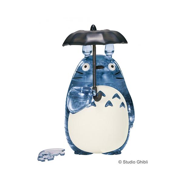 ●品番:50235●入数:１個●このパズルは透明ピースをくみ上げる立体ジグソーパズルです。●完成すると、クリスタルのように美しく輝くインテリアとして楽しめます。●世界中で有名なジブリアニメーション「となりのトトロ」から、トトロがグリーンとグ...