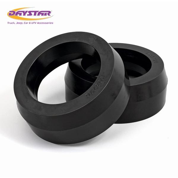 リフトアップスペーサー リア用 1.5インチアップ本場アメリカから直輸入したDAYSTAR製になります。 【Made in USA】本商品は高密度ポリウレタン製のため足回りがゴツゴツせず乗りやすくなります。逆にそれ以外のリフトアップの場合、...