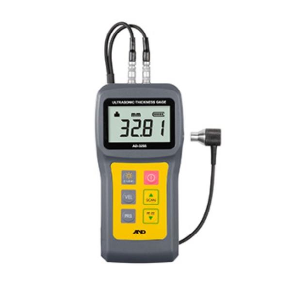 工場・作業現場のプロツール《仕様》●測定方法：超音波パルス反射方式●測定精度・±0.1 mm ±0.5%( 計測範囲 0.8〜50.0mm)・±0.1 mm ±1.5%( 計測範囲 50.1〜300.0mm)※計測の実行とその精度は、被計測...