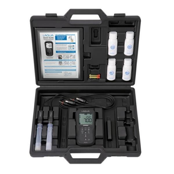 《仕様》●pH・電気伝導率セット■セット内容：キャリングケース、メータ(D-210PC)、pH電極：9652-10D、電気伝導率電極：9383-10D、pH標準液：pH 4.01、6.86、 9.18、COND標準液：84uS、1413uS...
