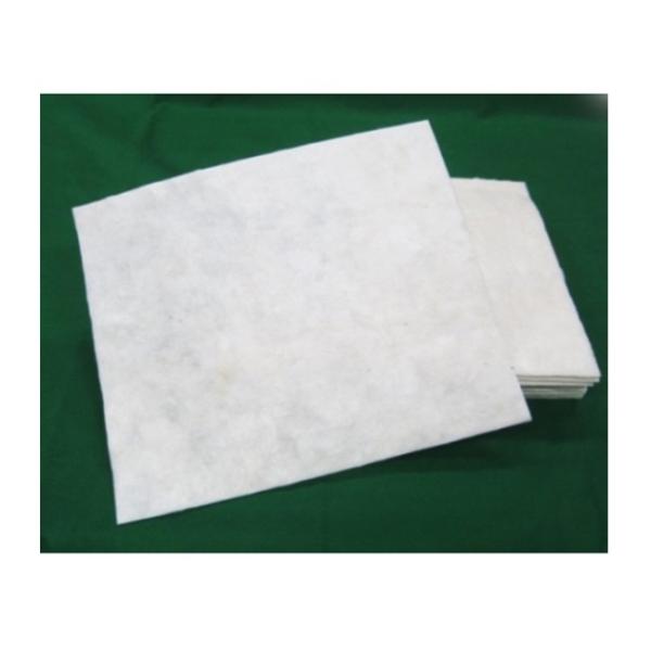 《仕様》●用途： 濾過・油水分離槽・排水溝●巾cm： 40●長cm： 50●厚cm： 0.4●入数/箱： 100枚●重量kg： 3●吸着量L/枚： 0.73