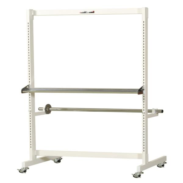 《ロール材スタンド 基本形》●ロール材寸法：540φ×L600まで●ロール材重量： 10kgまで●キャスター：40φストッパー付●標準装備：カッターガイド、芯棒セット●質量： 16.3kg●RS600N特長●扱いにくいロール材のお悩みを一挙...