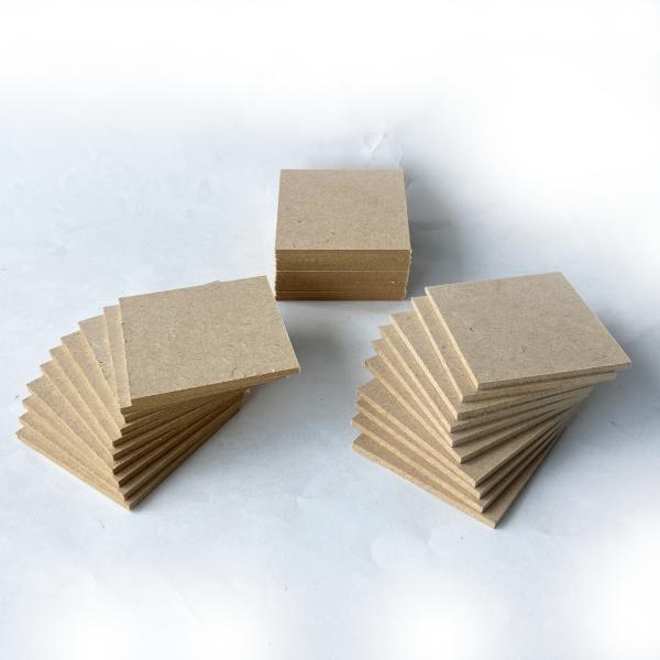 【発送について】全国一律送料無料[ネコポス][ゆうパケット][クリックポスト]いずれかで発送(ポスト投函)●複数の場合、発送方法が変わる場合があります■MDF合板 （明るい色味）【サイズ】2.5mm厚×約50×約50mm【枚数】30枚【ご確...