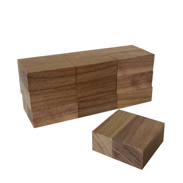 【発送について】全国一律送料無料[ネコポス][ゆうパケット][クリックポスト]いずれかで発送(ポスト投函)●複数の場合、発送方法が変わる場合があります香りや木の質感のご確認に。消しゴムはんこの持ち手として。工作にもお使いいただけます。【樹種...