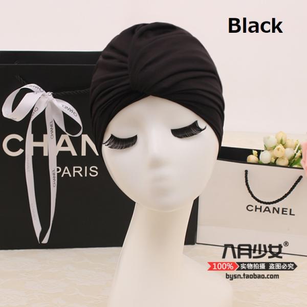 従来のスイムキャップをお洒落にかぶりたい方にお勧めです。※モニターにより色に違いが出る事があります