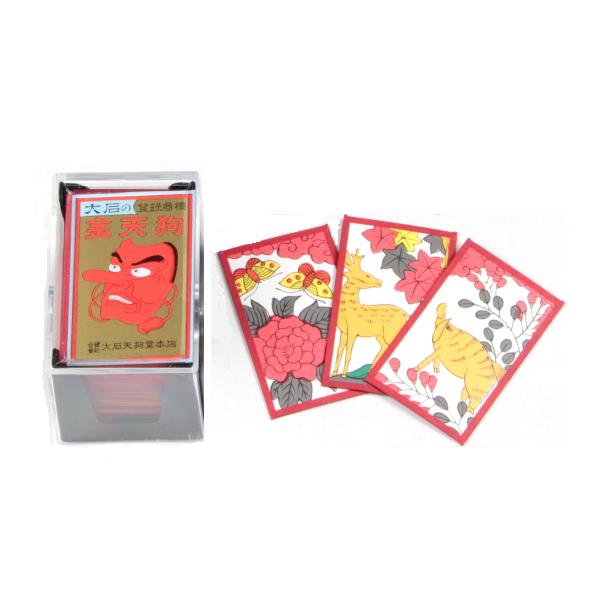 昔ながらの製法で1枚1枚丁寧に裏貼り仕上げをしたおなじみの花札花札 金天狗 赤 ・ 黒 大石天狗堂 裏貼り仕上げ 赤裏 黒裏 透明プラスチック被蓋 黒プラスチック身 新年 新春 団欒 遊び 札遊び お正月 ゲーム バラエティグッズ パーティ...