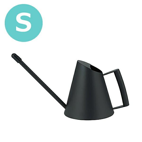 重厚感のあるデザインで、インテリアとしてもおしゃれに映えます。コンパクトサイズなので、室内での観葉植物や多肉植物の水やりにぴったり♪　【商品仕様】ブランド名：佐藤金属|SALUSカラー：ブラックサイズ：235×102×129(mm)材質：ジ...