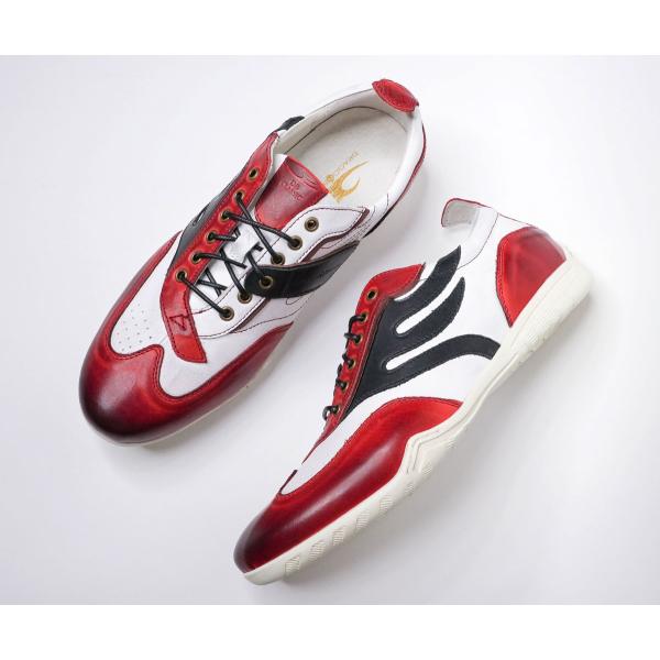 【発売日：2023年03月20日】・アッパ：焦しレザー+マイクロファイバーレザー・ライニング：イミテーションピッグスキン・インソール：Open-Sell PU form/イミテーションピッグスキン・アウトソール：ラバー＊ハンドメイド生産をし...