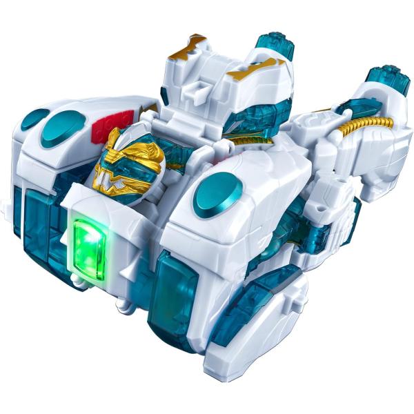 新品未開封の商品です。ゴジュウポーラーが使用する変身アイテムです。ボタンを押して変身！変身音に合わせて光る！鳴る！また、変身アイテムがロボにも変形！音と光で臨場感あるロボ遊びが楽しめます。別売りの「DXテガソード」、「DXベアックマ50」と...