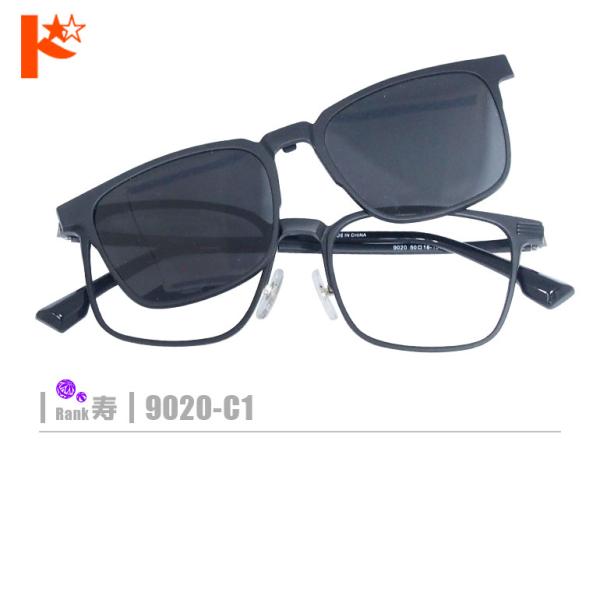 ※選択肢の《前回と同じデータ》は直近のご注文のデータを意味します。また直近のご注文で複数本ご購入されている場合は、備考欄にご希望のデータのフレーム品番をご記載ください。【ご注意】　選択肢の《上記のデータでの作成を》で「ちょっと考える」をご選...