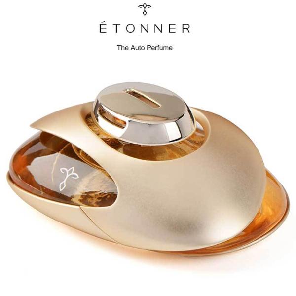 ■Encounter in the Bay of Angelsエンジェル湾はフランス東南部のニース沿岸に位置する。三面が山に面し、一面は海に面している。エンジェル湾の海岸線は、コンパスで半円を描いたかのように美しい。両先端は、左右対称で、天...