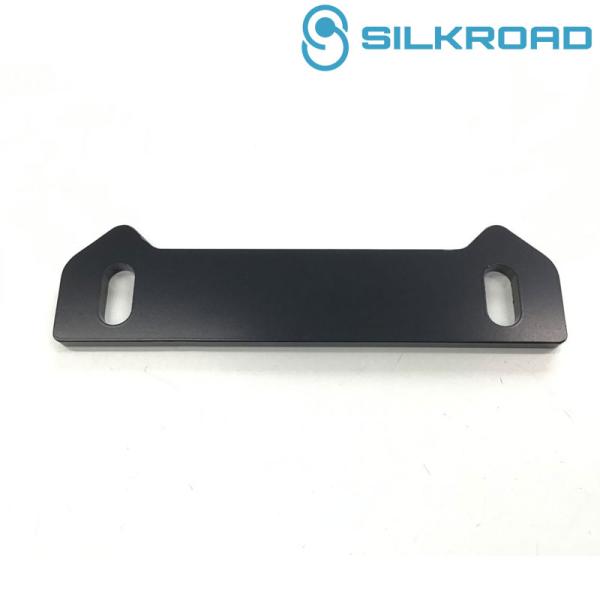 品番: 825-I0N車種: アトレー型式: S700V / S710V備考: 電動パワステ車入数: 1枚ステアリングホイール上部がやや遠くて高い位置にあるステアリングコラムの位置を調整するスペーサーです。t=6mmのスチールで製作。一枚使...