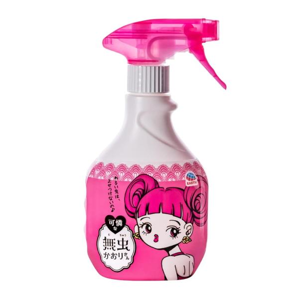 「商品情報」商品紹介●天然由来成分でダニよけ効果を発揮(屋内塵性ダニ類の忌避効果を確認しています)。●化学合成殺虫成分不使用なので安心してご使用いただけます。●99.9%除菌(全ての菌に効果があるわけではありません)。●消臭成分配合●可憐な...