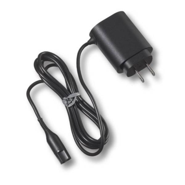 ストレート形状の黒いコードです。電圧は6Vのため、2014年2月〜発売開始のシリーズ5（タイプ5748, 5749）には電圧が異なるため使用できません。お持ちの製品の型番によってはアダプタ部やコード部の形状が異なる場合がございますが機能上の...