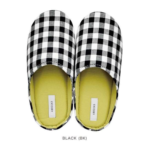 ルームシューズ。カラーは、BLACK（4516344099243：A633BK）です。履いているとベーシック。脱いだ時は可愛らしい。チェックとカラー生地を組み合わせた可愛いルームシューズ。どちらの生地もコットン100％なので肌ざわりが良く、...