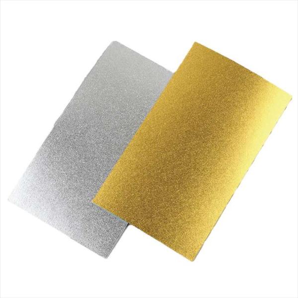 スモークがかった風合いの梨地象嵌調シール金・銀がセットになった商品です。