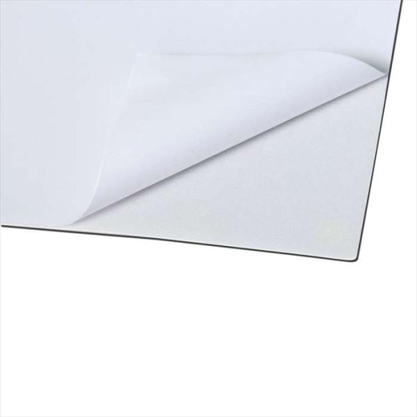 のり付なので台紙の貼り付けが簡単にできます。スチレン素材で細かい模様も表現できます。