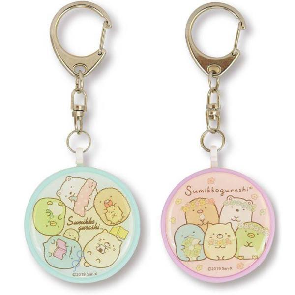 防犯ブザー。通学時や塾の帰り道、旅行やキャンプでもあると安心な防犯ブザーです。本体を引っ張ると音が鳴ります。